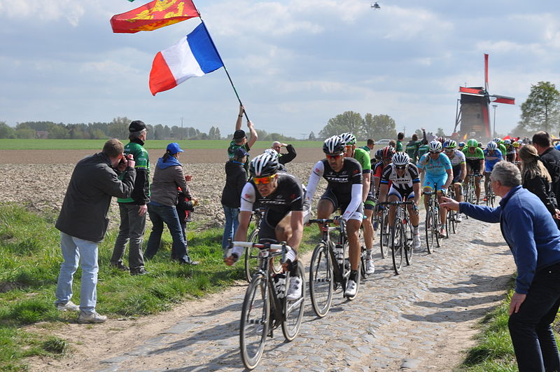Parigi-Roubaix 2023 pronostici | Van Aert e Van Der Poel i favoriti